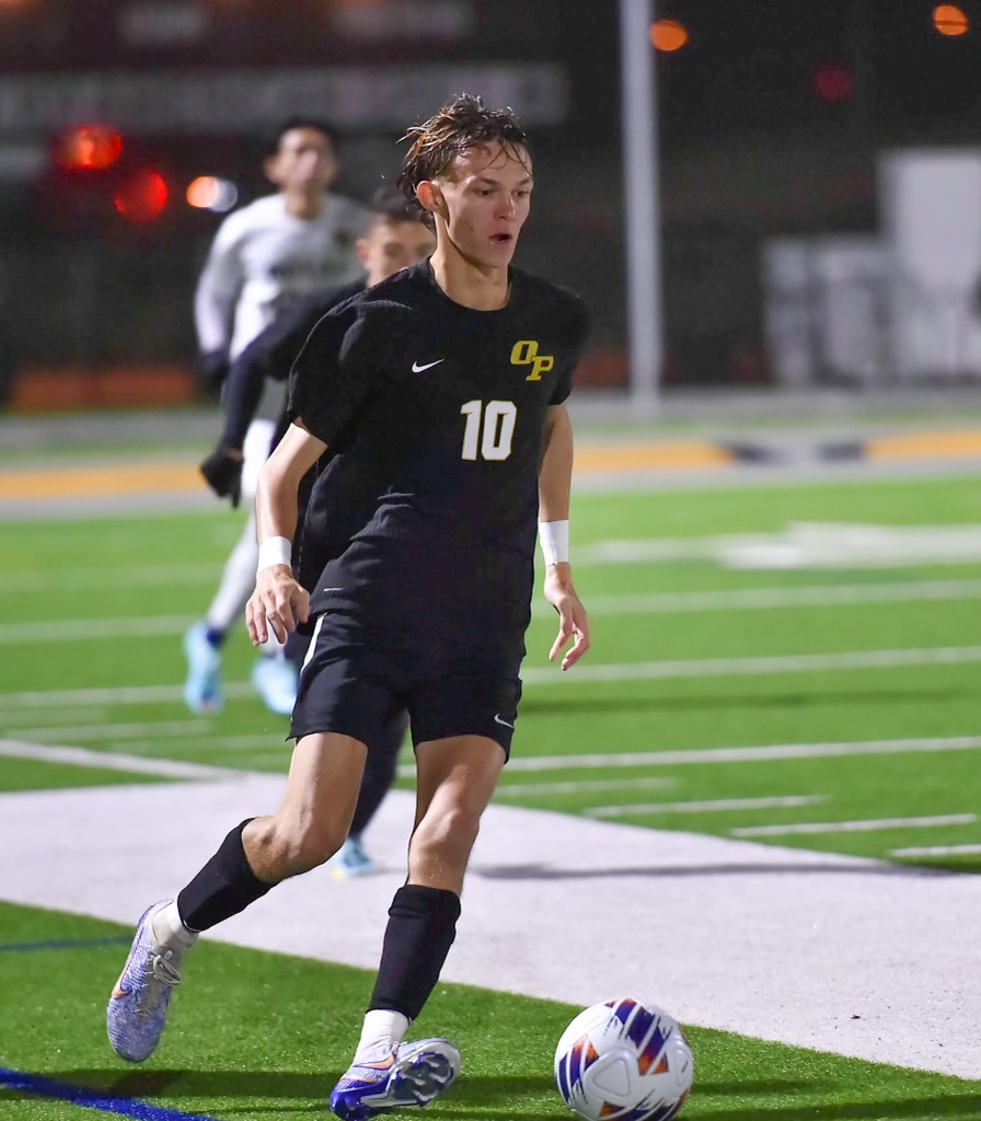 Oak Park seeks to set its own standard | Prep Soccer